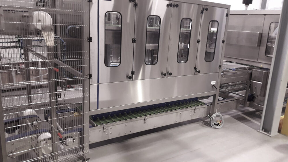 Danmatic’s Tray Conveyors are designed for gentle but efficient ...