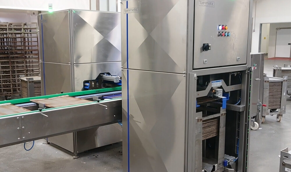 Danmatic’s Tray Feeder – Industrial model, is designed and built for high-speed industrial lines ...